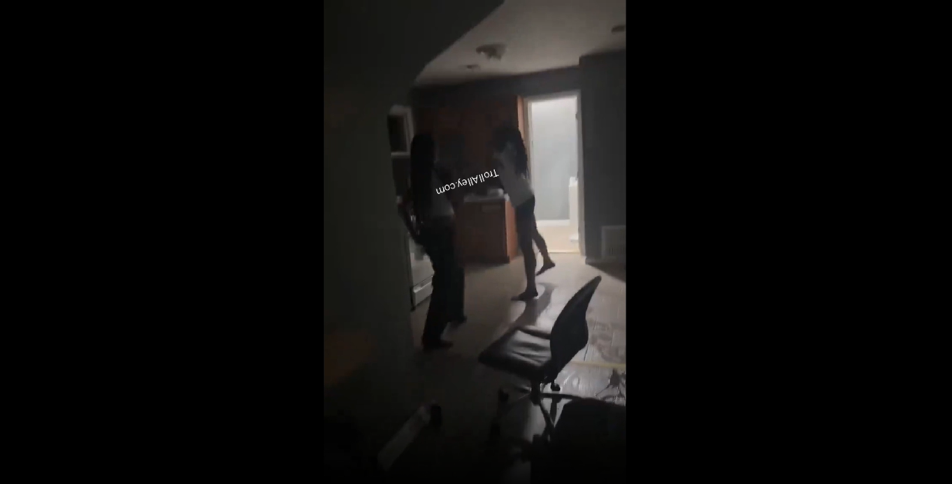 Stud Uses A Frying Pan After Getting Smacked Up By Her Girlfriend ...