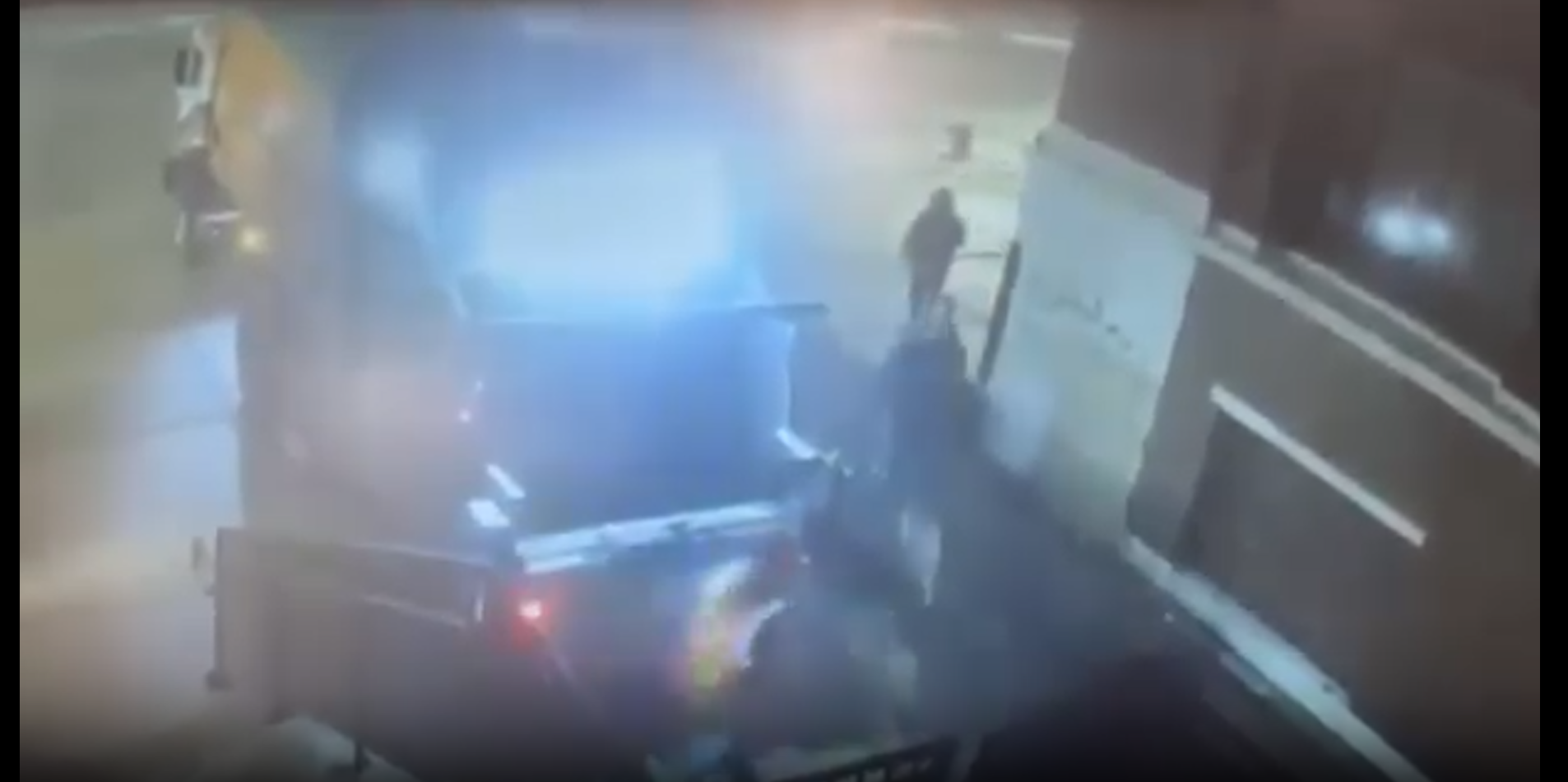 Two Robbers Tried To Rob A Garbage Truck Driver And He Ended Their ...